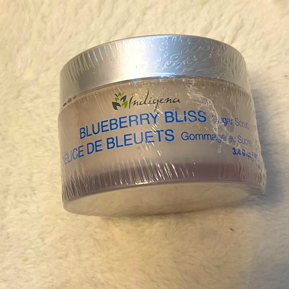 Bath & Body | Indigena Blueberry Body Scrub | Poshmark